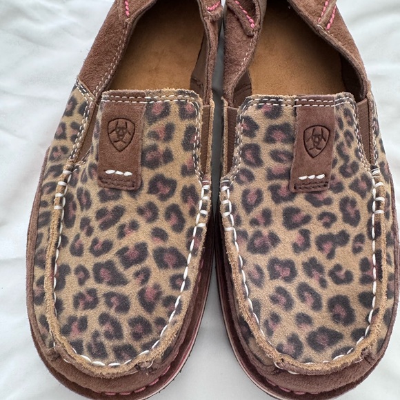 Ariat | Shoes | Ariat Brown Leather Slipon Shoes In Leopard Nwot Size ...
